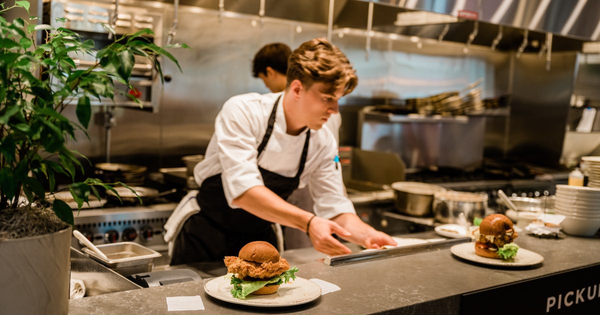 Minneapolis "Don't Miss" Eating Experiences | Meet Minneapolis