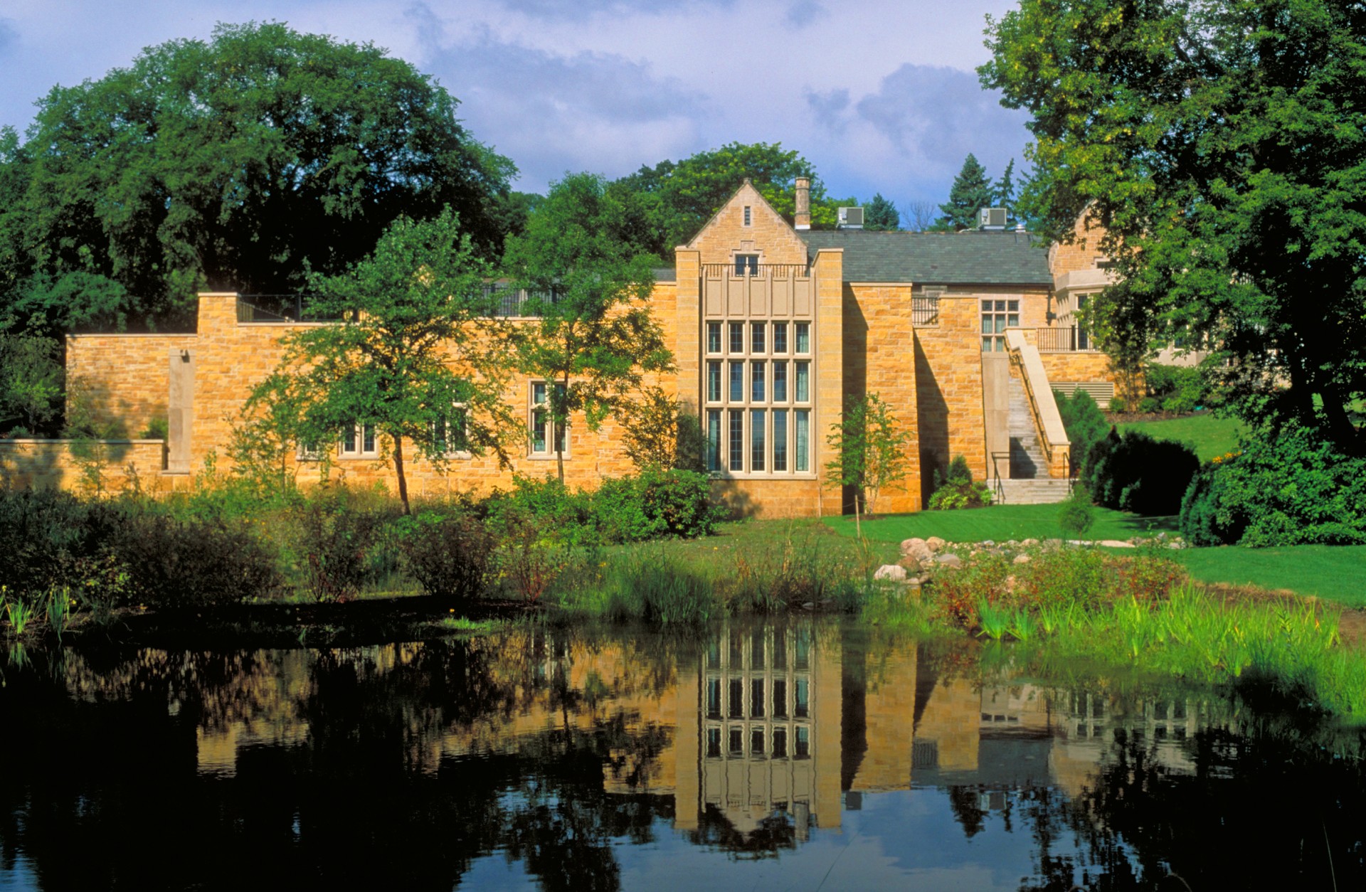 Top Minneapolis Museums for Art, History & Science | Meet Minneapolis ...