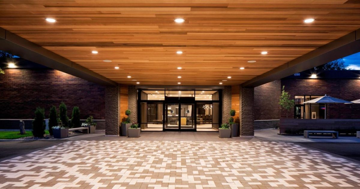 Delta Hotels by Marriott Minneapolis Northeast | Meet Minneapolis